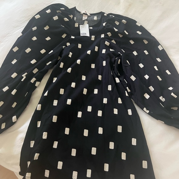H&M | Dresses | Hm Mini Dress | Poshmark